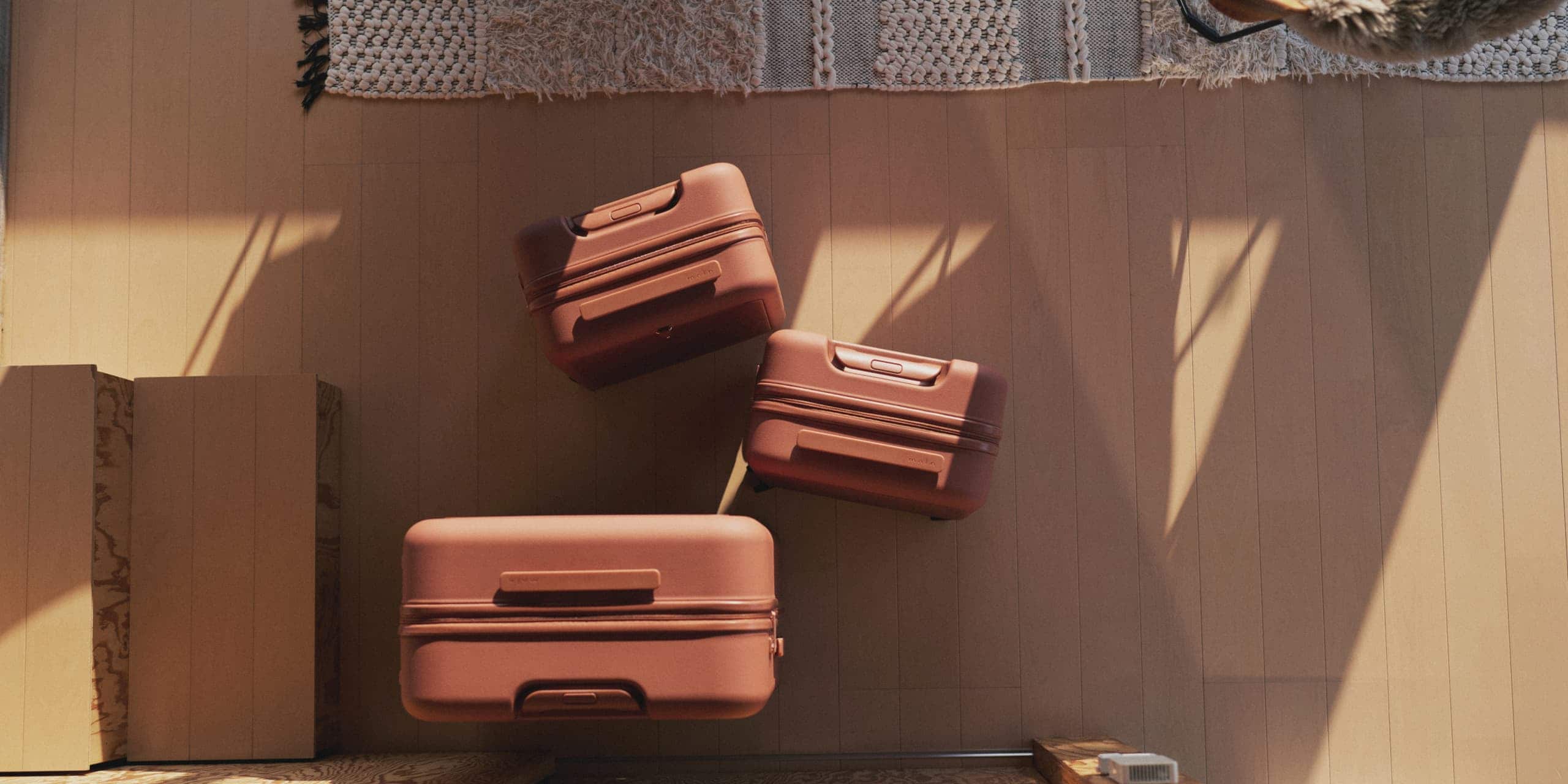 moln | "Bag-like" Suitcases